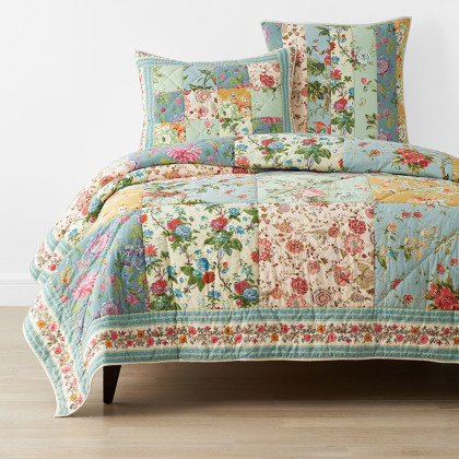 Handcrafted Quilts and Coverlets | The Company Store
