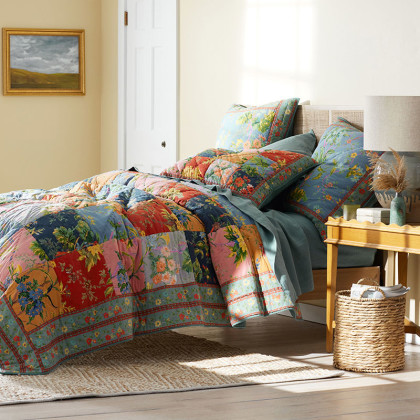 Handcrafted Quilts and Coverlets | The Company Store