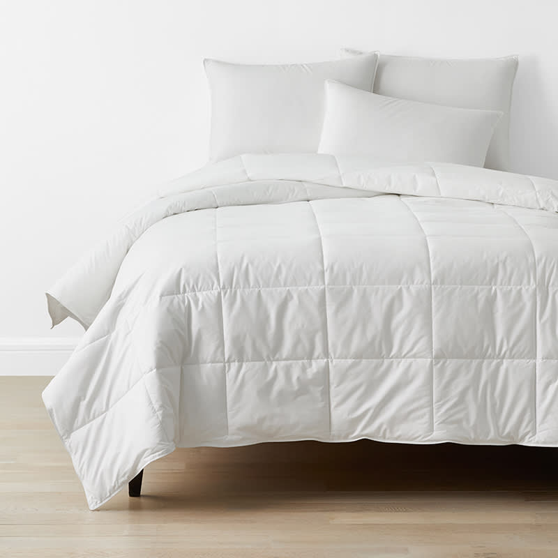 Cool Zzz™ Temperature-Regulating Comforter | The Company Store